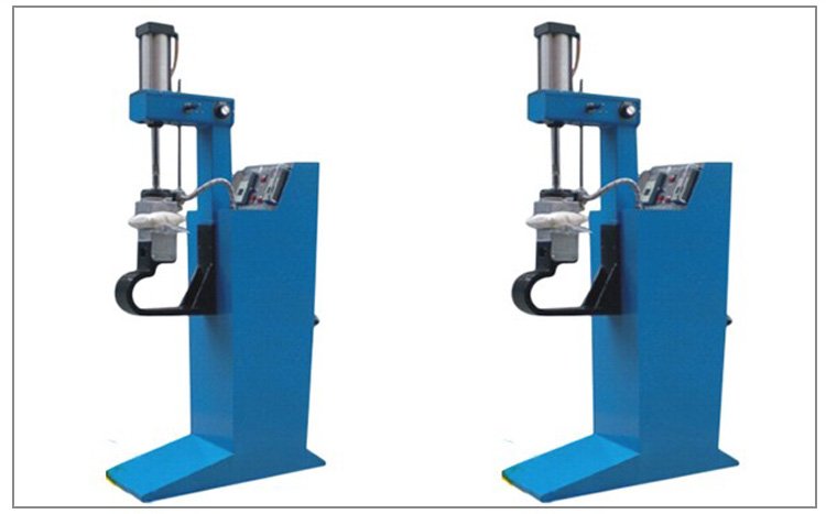 Tire Vulcanizing Machine
